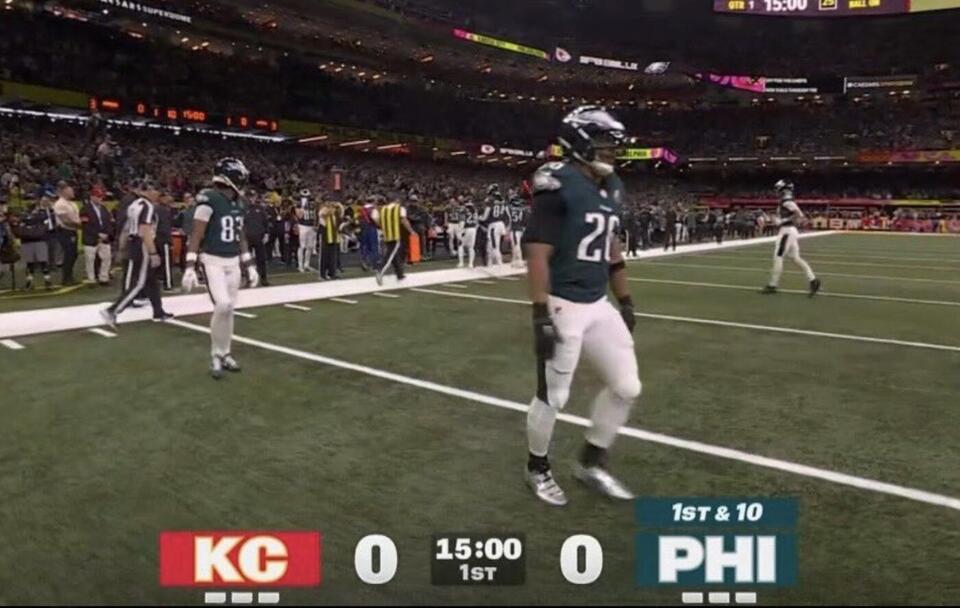 FOX Debuts New Scorebug During The Super Bowl And Everybody Hates It ...