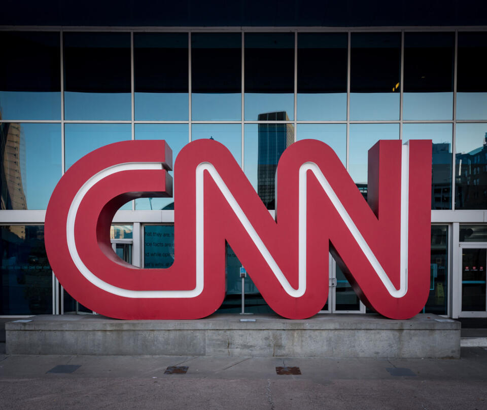CNN takes from TikTok playbook with new ‘swipe up’ vertical video feed ...