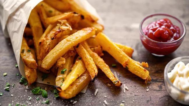 Ohio Restaurant Serves The 'Best French Fries' In The State - NewsBreak