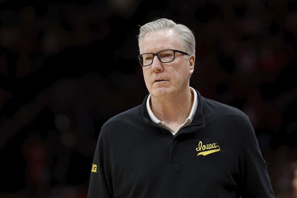 Five things we learned from Iowa basketball's secret scrimmage against ...