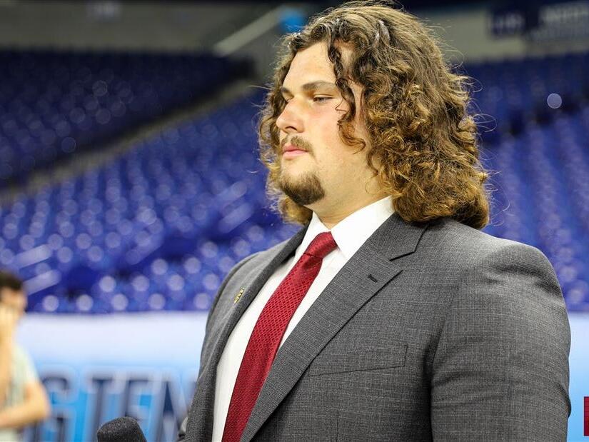 Jonah Monheim breaks down strengths of USC's offensive line, previews ...