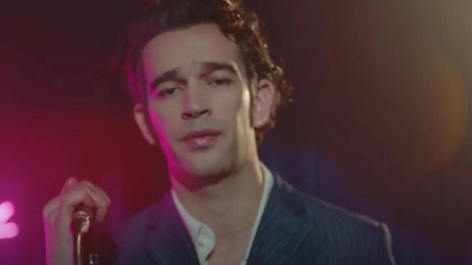 Matthew Healy Net Worth 2025: How Much Money Does He Make? - NewsBreak