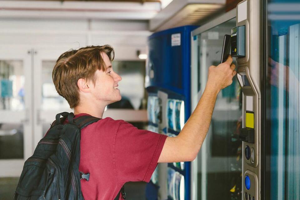 Montana’s Meat Vending Machine Trend Is Growing - NewsBreak