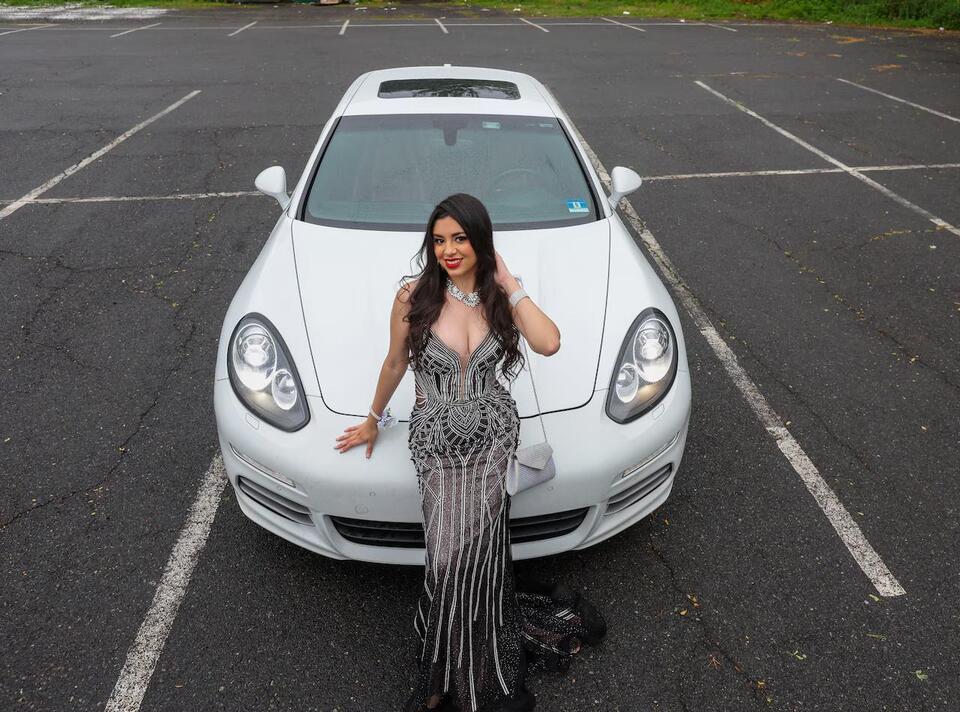 Linden High School Prom 2026 (92 Photos) - NewsBreak