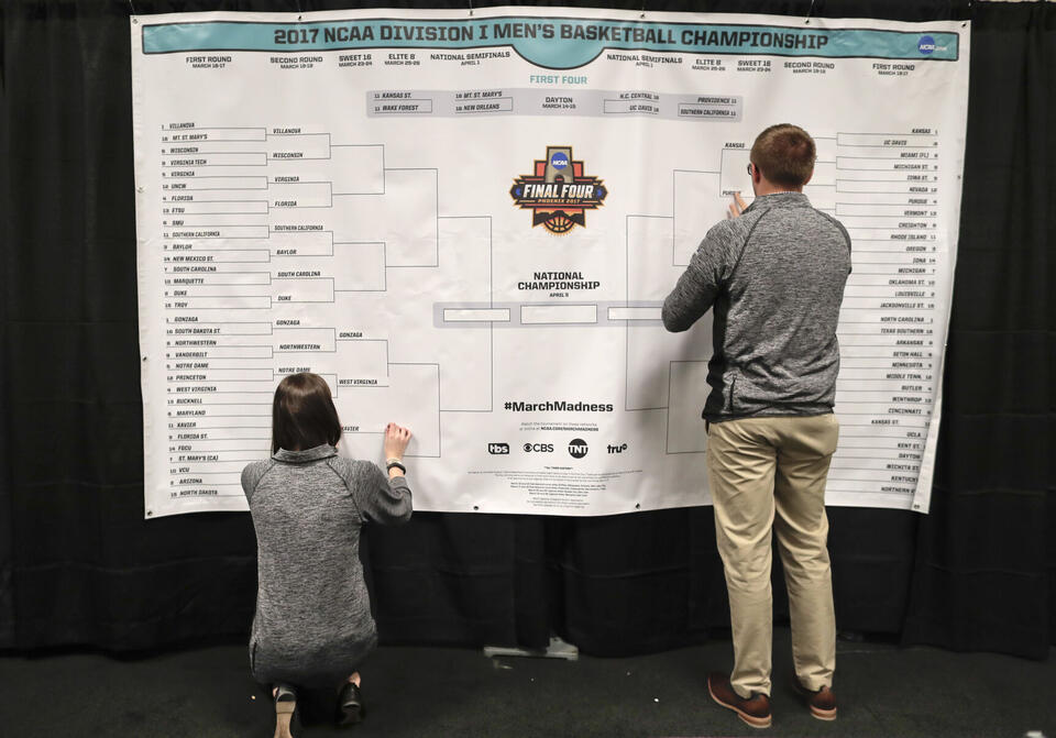 NCAA March Madness AI Brackets Basketball - NewsBreak