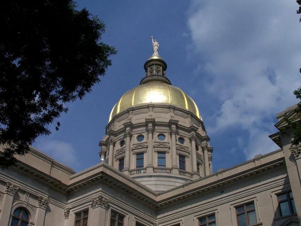Georgia lawmakers telegraph priorities for student cellphone bans, tax ...