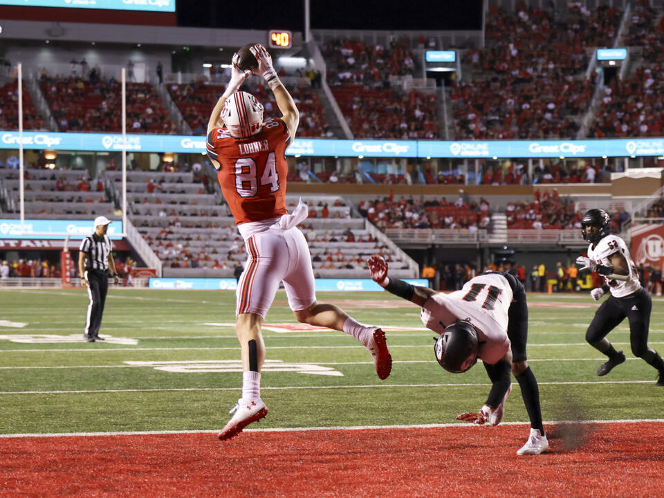 WATCH: Caleb Lohner Climbs the Ladder for Utah's Second TD of the Game