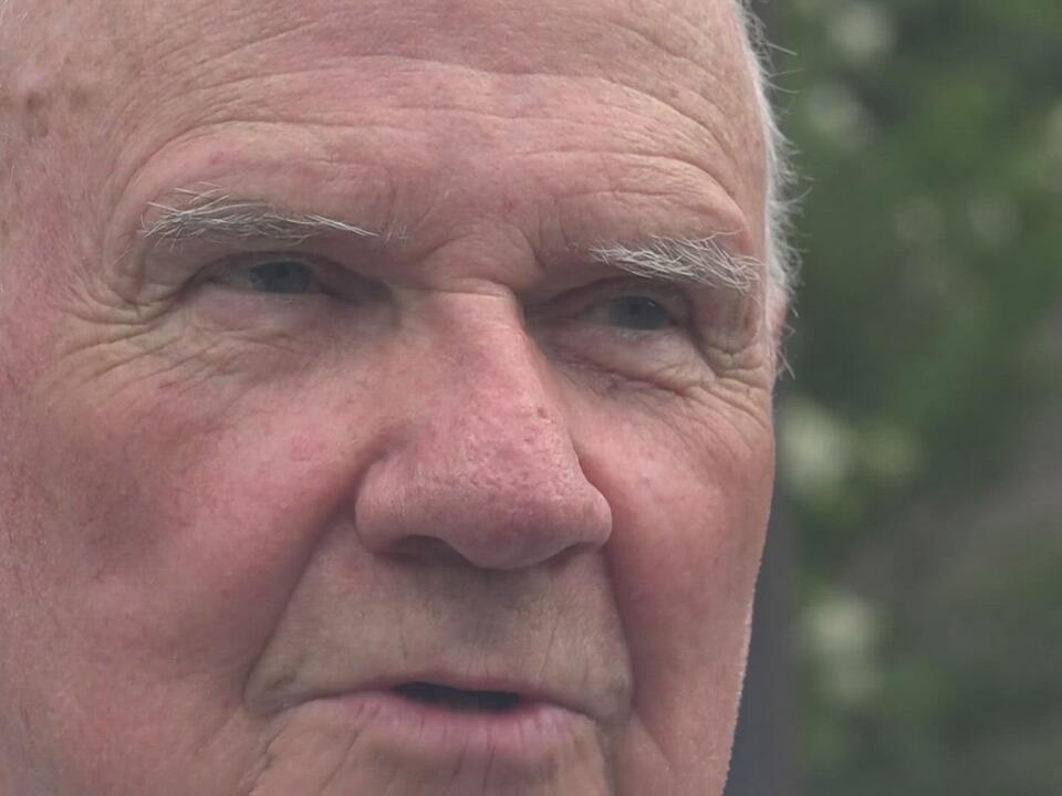 'It was a Secret Service disaster' | Former FBI agent reacts to Secret ...