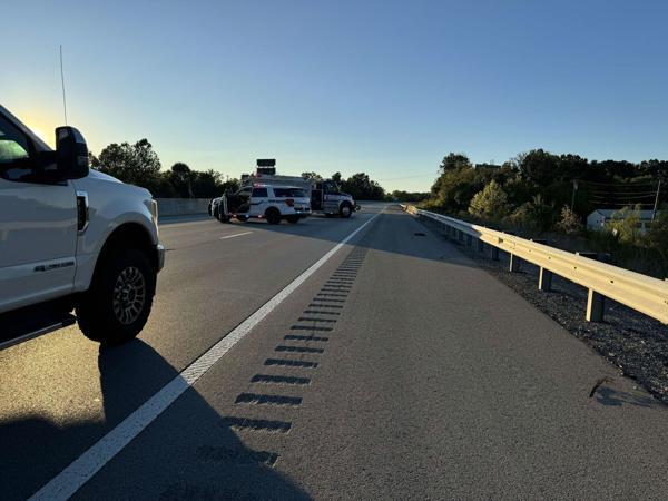 Manhunt underway after 5 people injured in Kentucky shooting near ...