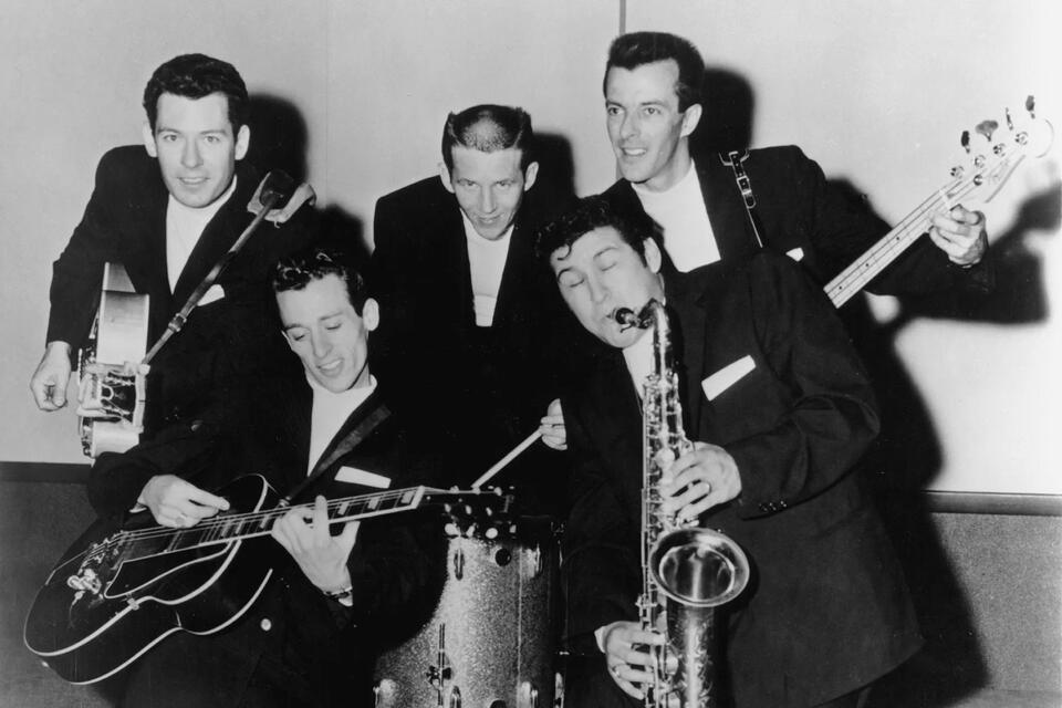 Champs Leader, ‘Tequila’ Hit Maker Dave Burgess Dead at 90 - NewsBreak