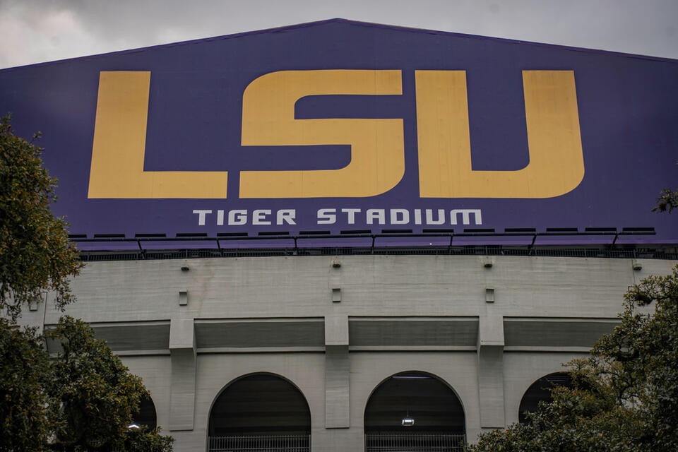 Louisiana Supreme Court Rules Former LSU Football Coach’s Ex-Wife ...