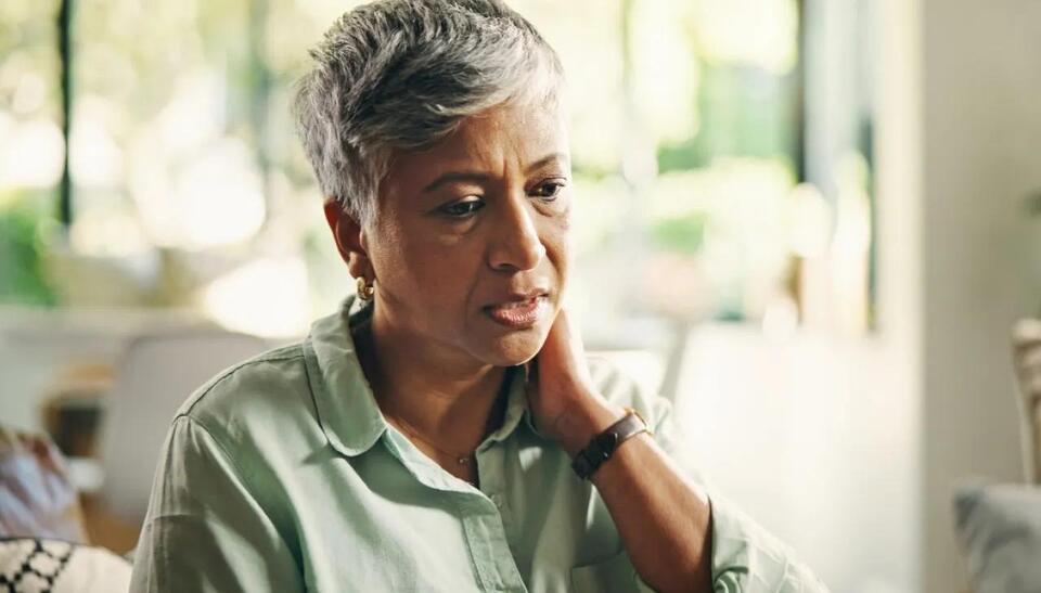 How To Fix a Neck Hump: 3 Easy Exercises To Do While Sitting That ...