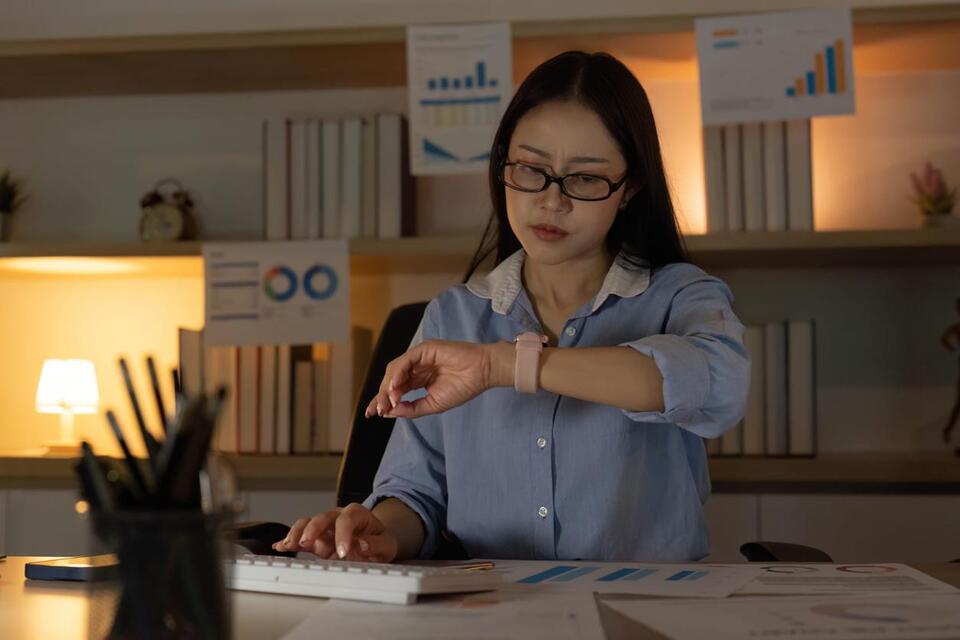 8 Alarming Truths About Working Overtime That Could Destroy Your Career ...