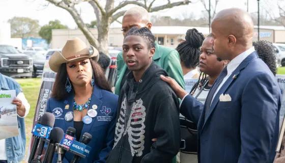 Darryl George To Remain On In-School Suspension For Refusing To Cut His ...