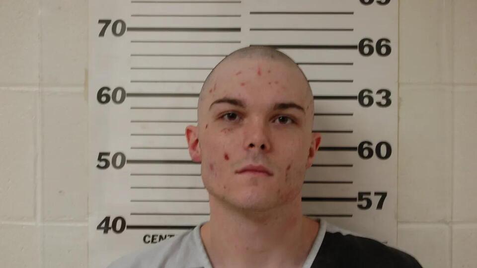 Gun Barrel City police arrest armed man wearing ballistic vest at ...