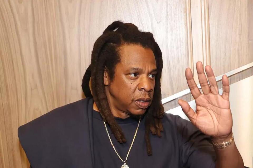 Jay-Z Picks Super Bowl Performer, Halftime Show Producer Confirms ...