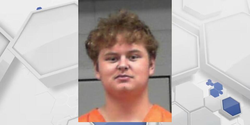 19-year-old charged with assault after attacking man outside nightclub ...