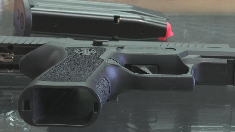 Teen's fatal shooting reveals risks of 3D-printed Glock switches for ...