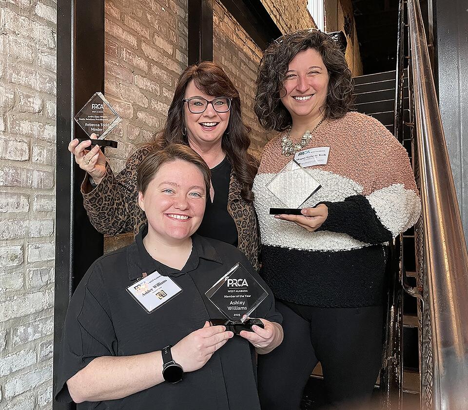 West Alabama Public Relations Council Hand Out Awards - NewsBreak