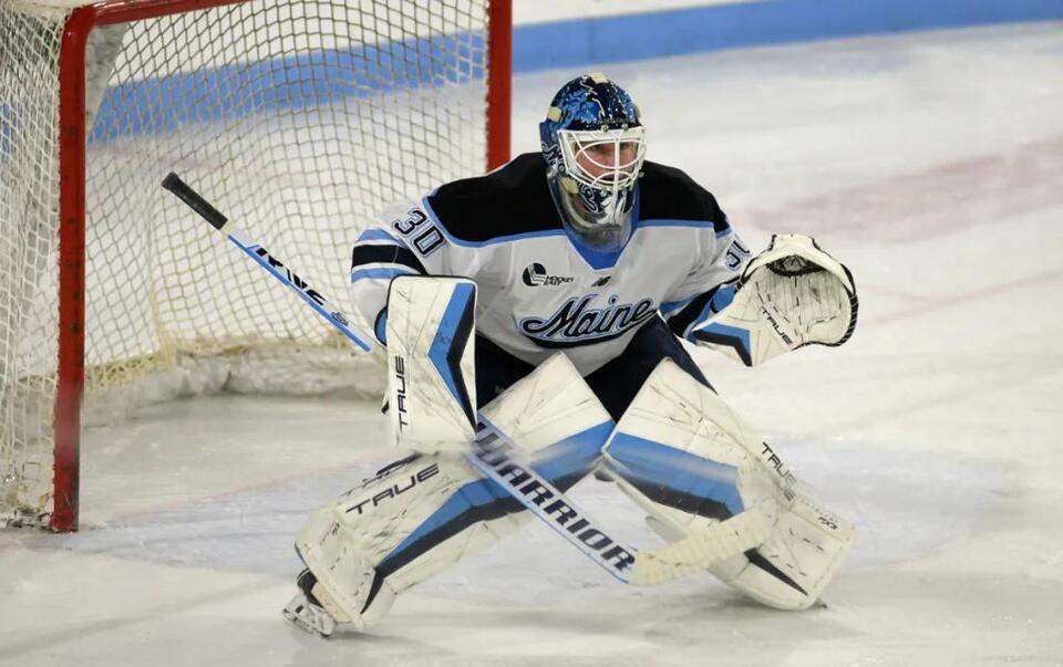 UMaine men’s hockey erupts in 3rd period to defeat rival UNH - NewsBreak