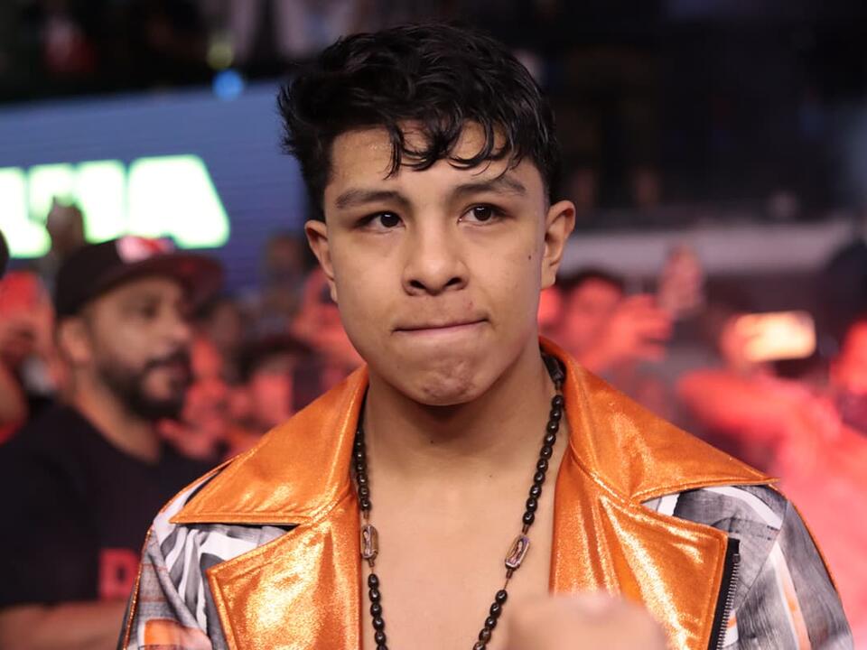 Jaime Munguia returns against Erik Bazinyan in September in Glendale, AZ