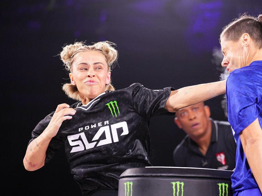 Paige VanZant scores 2 knockdowns, wins Power Slap debut