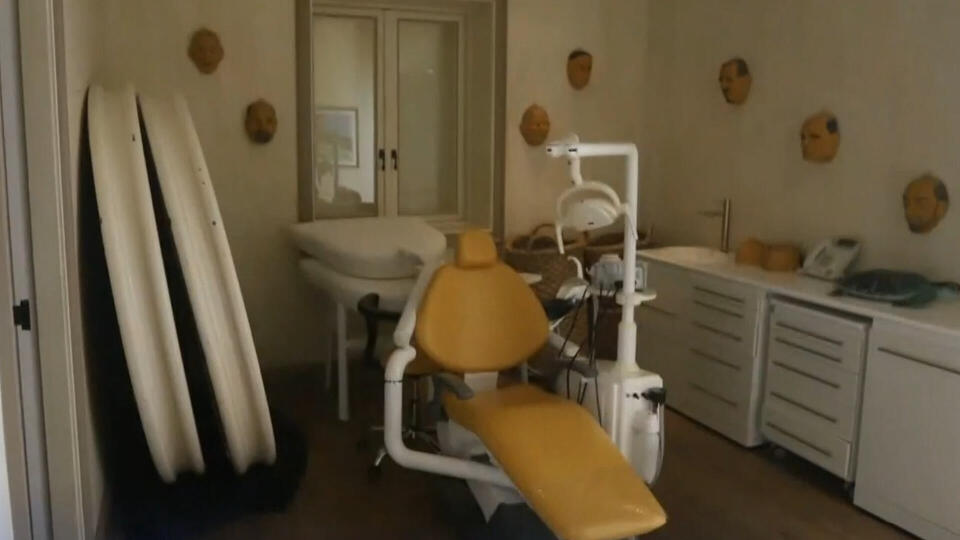 | Newly released photos show Epstein's island estate - NewsBreak