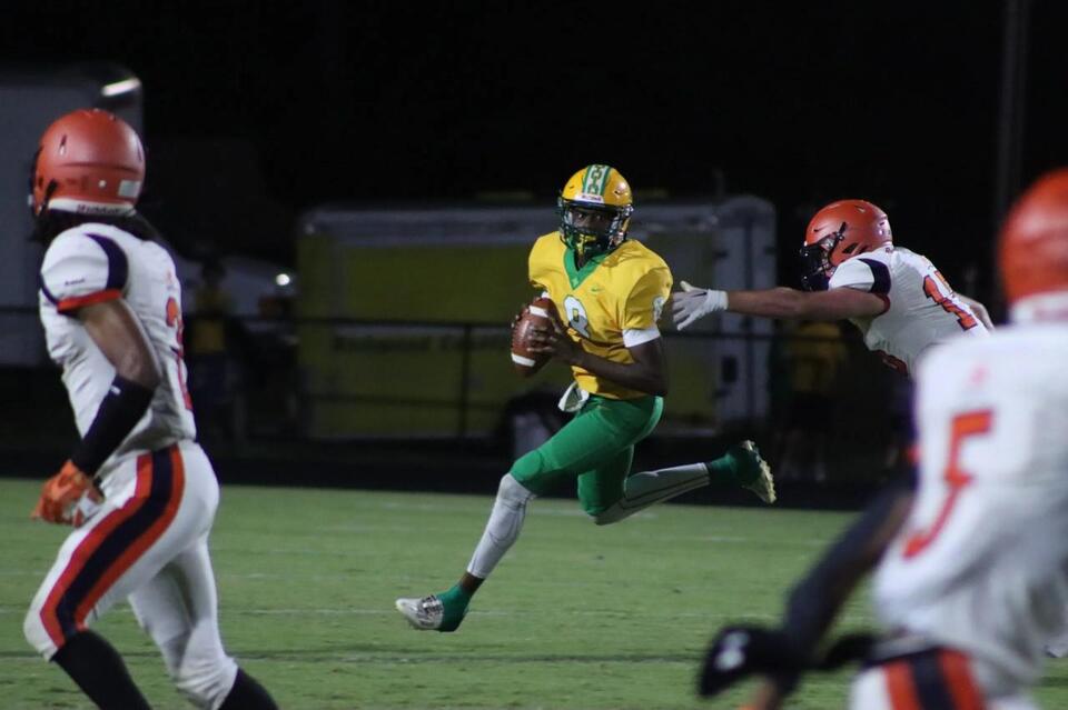 Raiders earn homecoming victory over Southern Lee for first win - NewsBreak