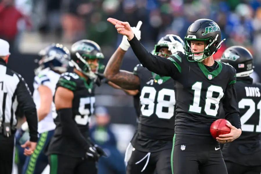 Former Green Bay Packers Kicker Anders Carlson Cut by Jets; Replaced by ...