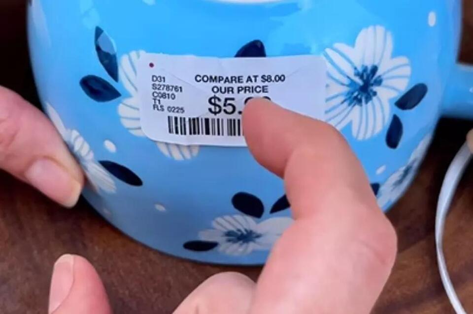 3 Easy Ways to Remove Sticky Label Residue From Glass and Plastic ...