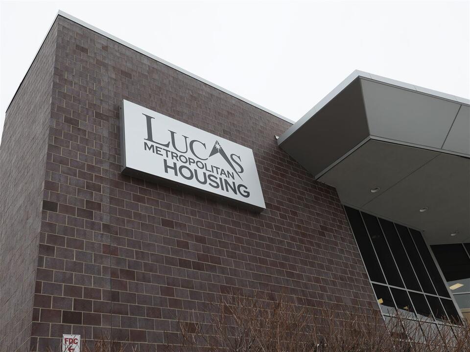 Lucas Metropolitan Housing CFO did not disclose tax prep business ...
