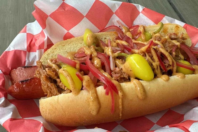 Kansas City is getting a 'retro-style' hot dog shop at UMKC, right off ...