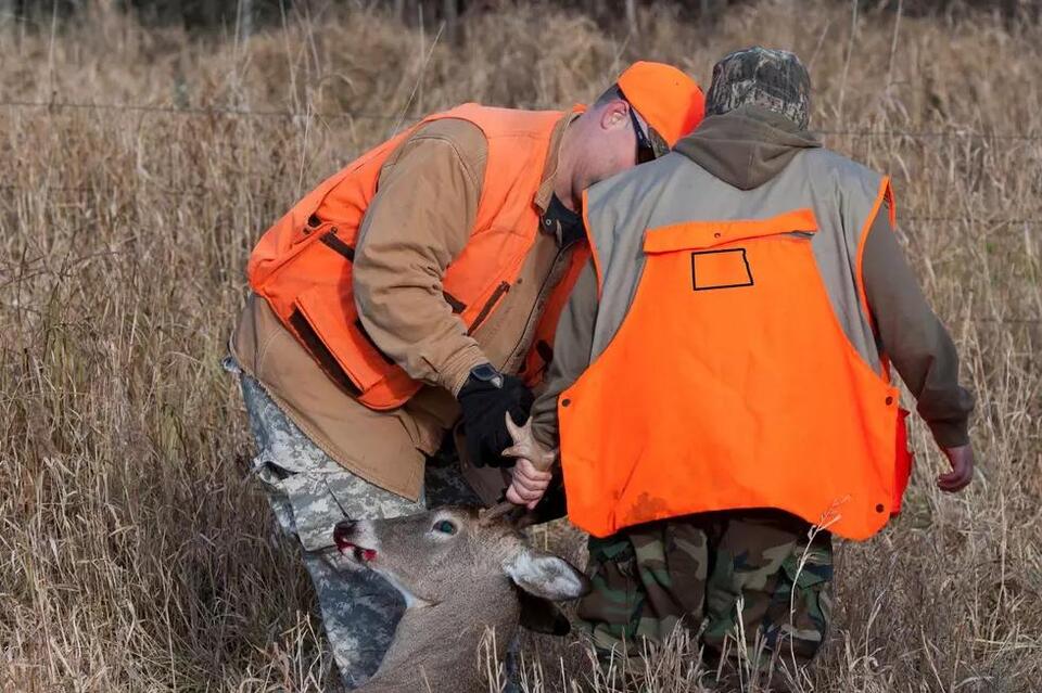 North Dakota Deer Hunters: Mark Your Calendars for the 2025 Season ...