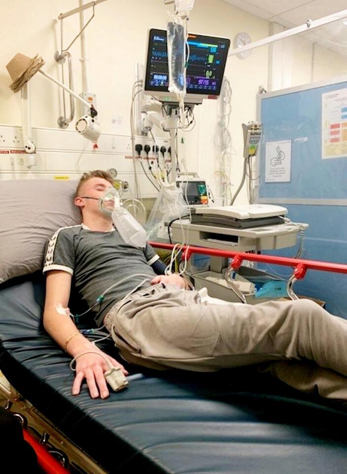 Man has legs amputated after sepsis gets mistaken for flu - NewsBreak