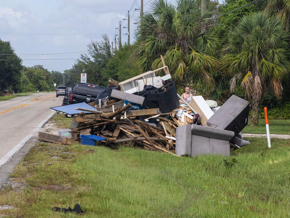 HURRICANE HELENE: Cleanup help, FP&L assistance, Charlotte County ...