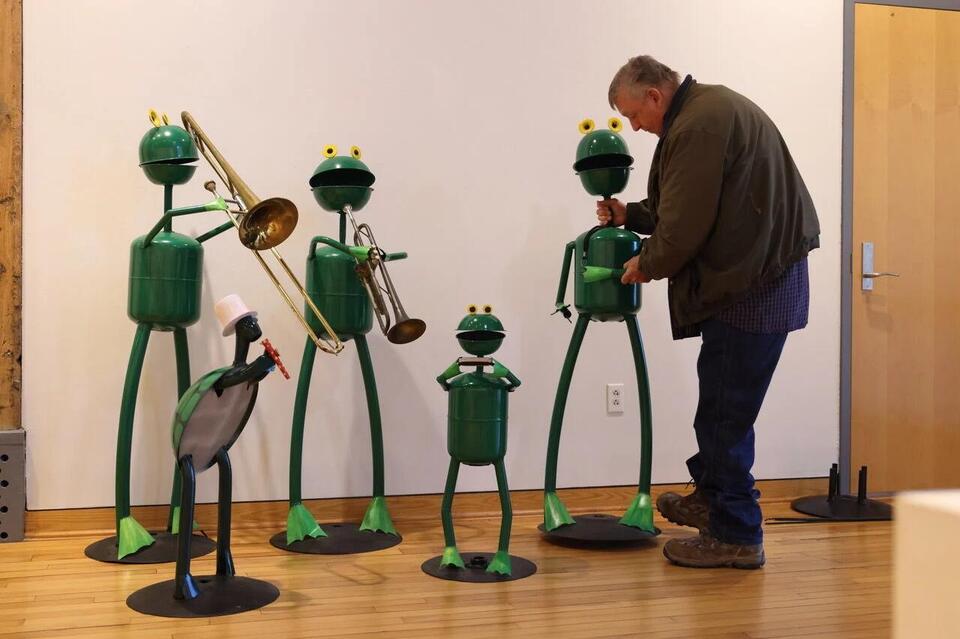 Arts center preps for annual handcrafted juried art exhibit - NewsBreak