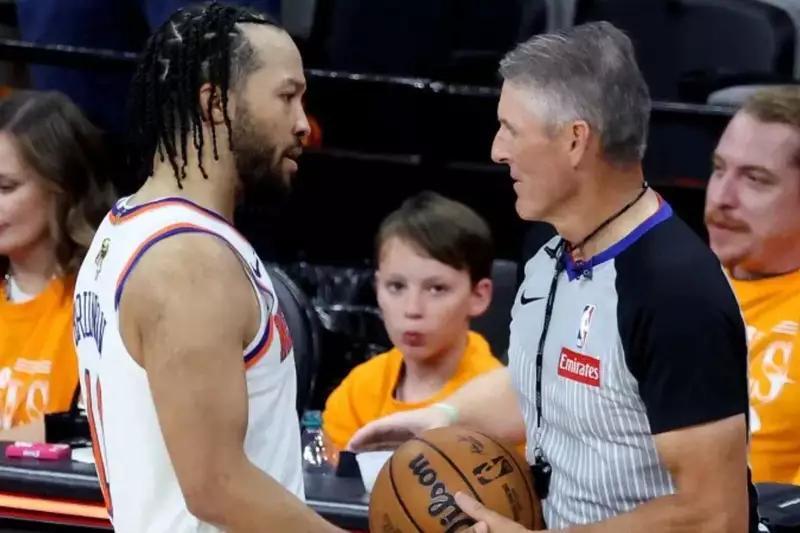 NBA Opens Investigation Against Spurs Fans After Jalen Brunson’s ...