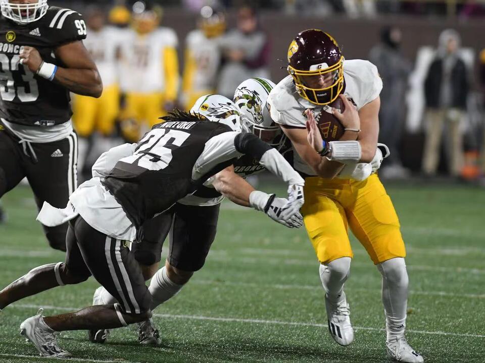 Central Michigan QB to transfer, several schools reportedly interested