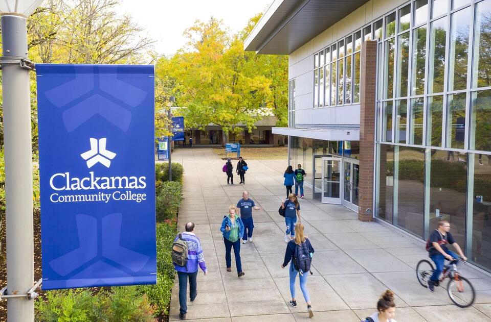 Clackamas CC, EOU partnering to offer elementary education degree ...