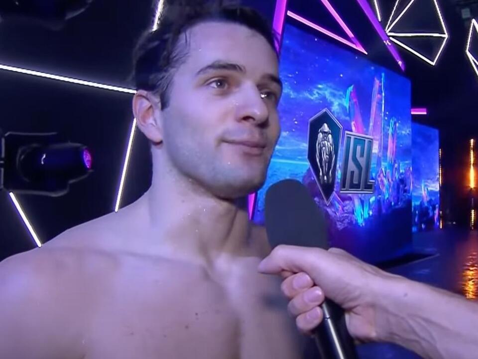 Swimmer Arno Kamminga Goes Viral for Revealing Trunks at 2024 Olympics