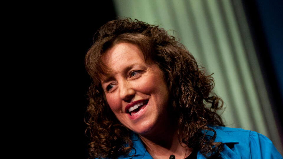 Michelle Duggar Confronts Man Claiming to Be Reporter in Viral Video ...