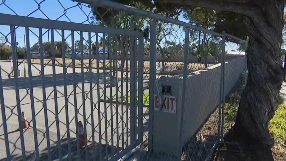 Pasadena Jewish Temple and Center vandalized 1 year after destruction ...