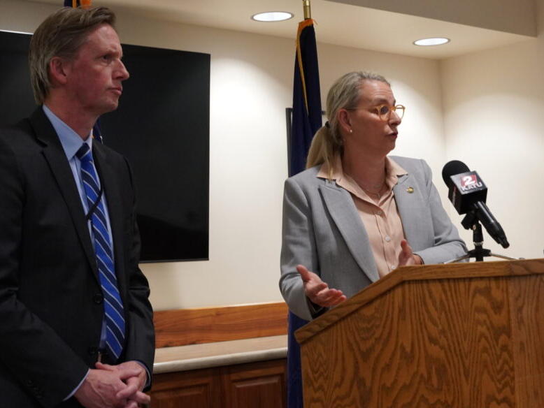 Oregon Democrats would make drug possession a crime, widen treatment