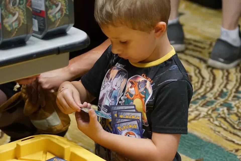 New Trading Card Game Convention Draws Fans To Waite Park - NewsBreak