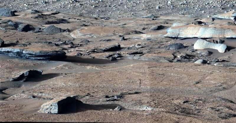 Ancient Martian beach discovered, providing new clues to red planet's ...