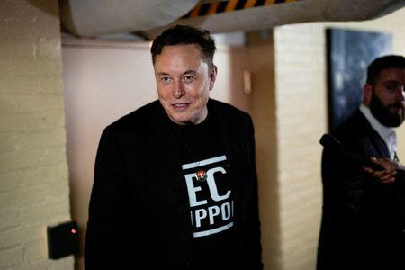 Musk's DOGE using AI to snoop on U.S. federal workers, sources say ...