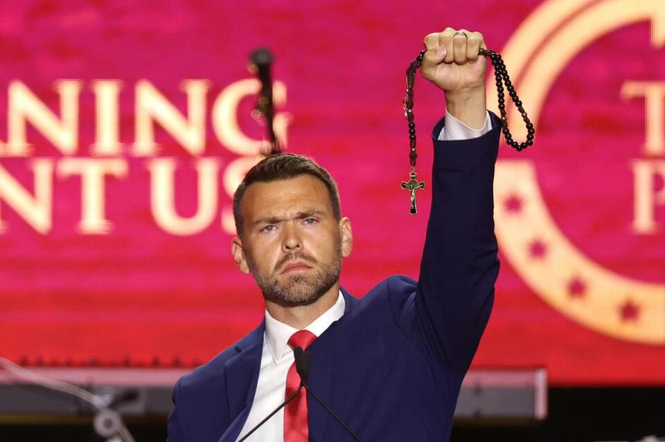 Top MAGA Influencer Keeps Voting in Swing State He Doesn’t Live In ...