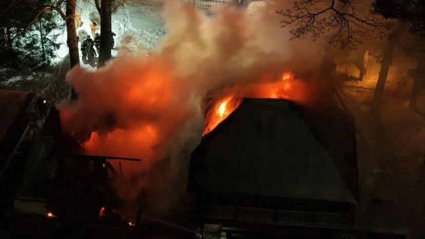 4 displaced after fire destroys home, damages another on Adams Island ...