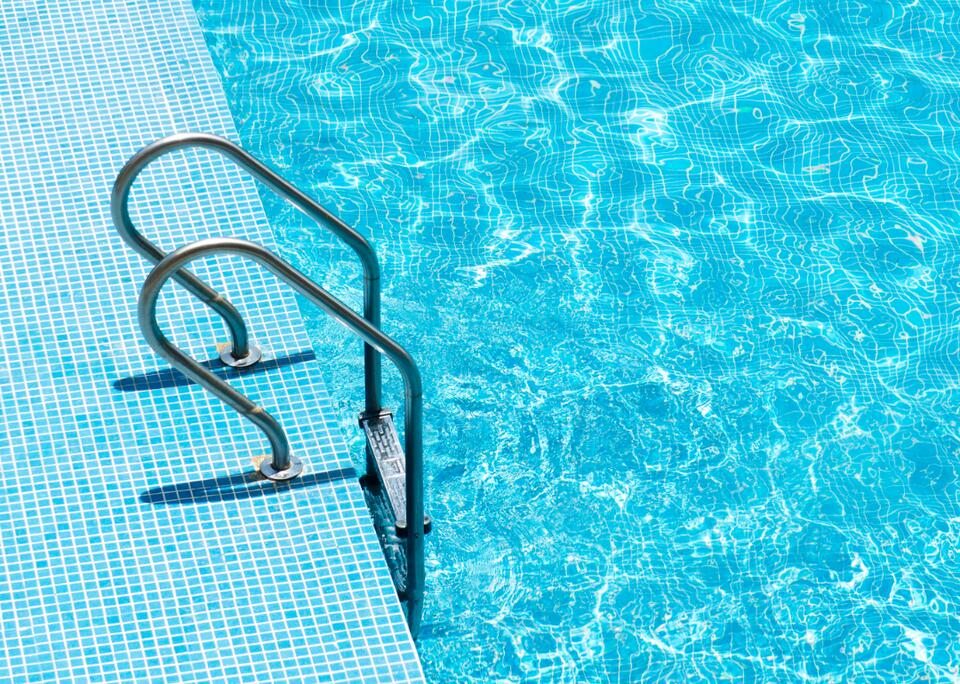 The best swimming pools to visit in Boise, according to Yelp - NewsBreak