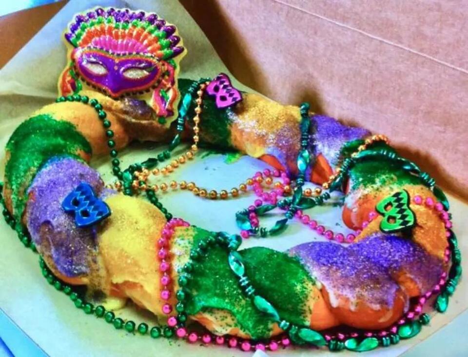 The Sweet Tradition of King Cake: A Mardi Gras Celebration Rooted In ...